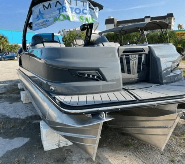 Boat Sales - Moss Marina